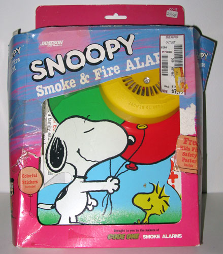 Snoopy Smoke & Fire Alarm - ShopCollectPeanuts.com