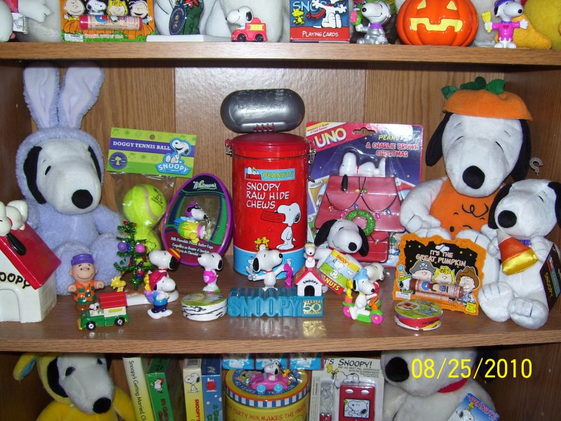 Rhonda's Collection - CollectPeanuts.com