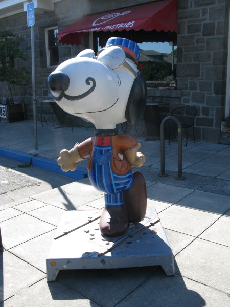 Santa Rosa Peanuts Statues - CollectPeanuts.com