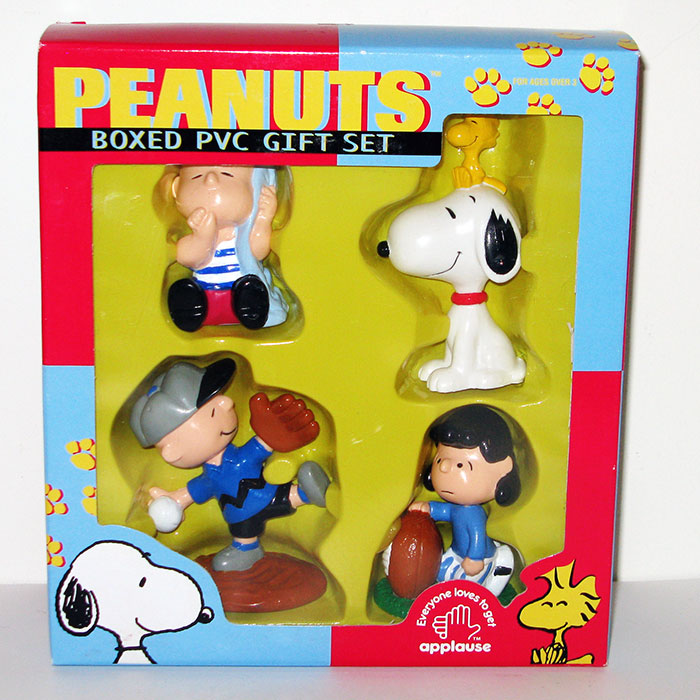 Peanuts Set of PVC Figurines - Shop CollectPeanuts.com