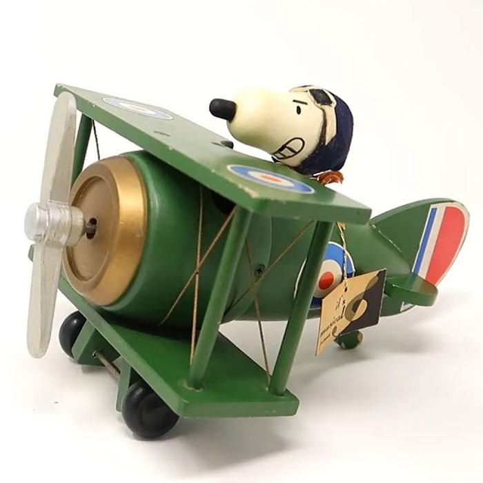 Snoopy Flying Ace Plane Musical - Video - CollectPeanuts.com