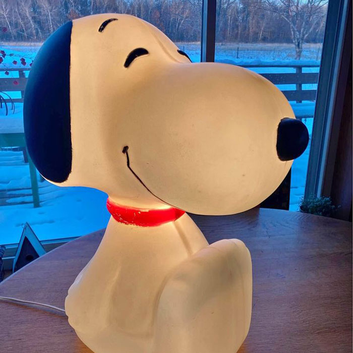 Blow-Mold Snoopy Lamp - CollectPeanuts.com
