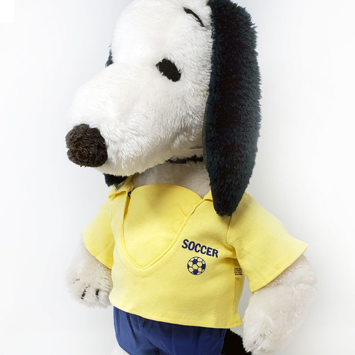 Snoopy's Wardrobe - Soccer Snoopy Outfit - CollectPeanuts.com
