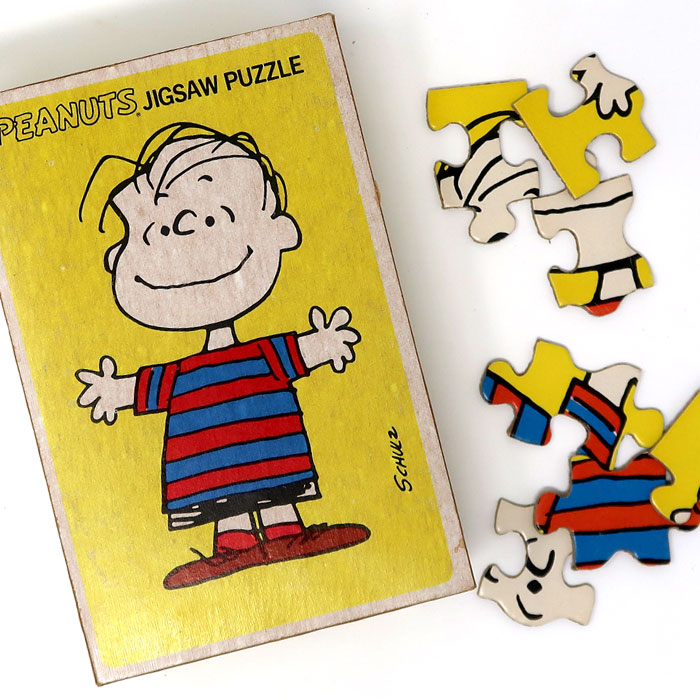 For the Love of Linus Peanuts Puzzle Build - CollectPeanuts.com