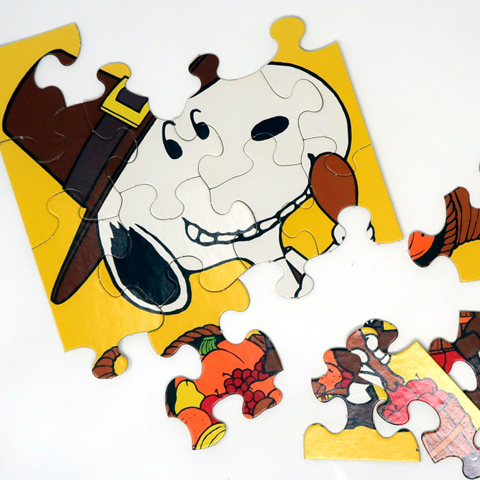 Snoopy Thanksgiving Puzzle Build - CollectPeanuts.com