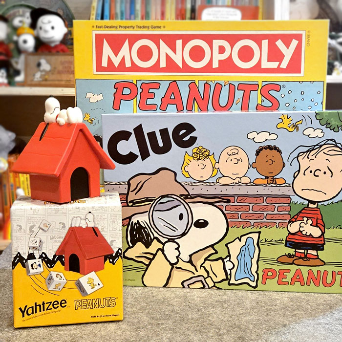 First Look - Peanuts Monopoly, Clue and Yahtzee - CollectPeanuts.com