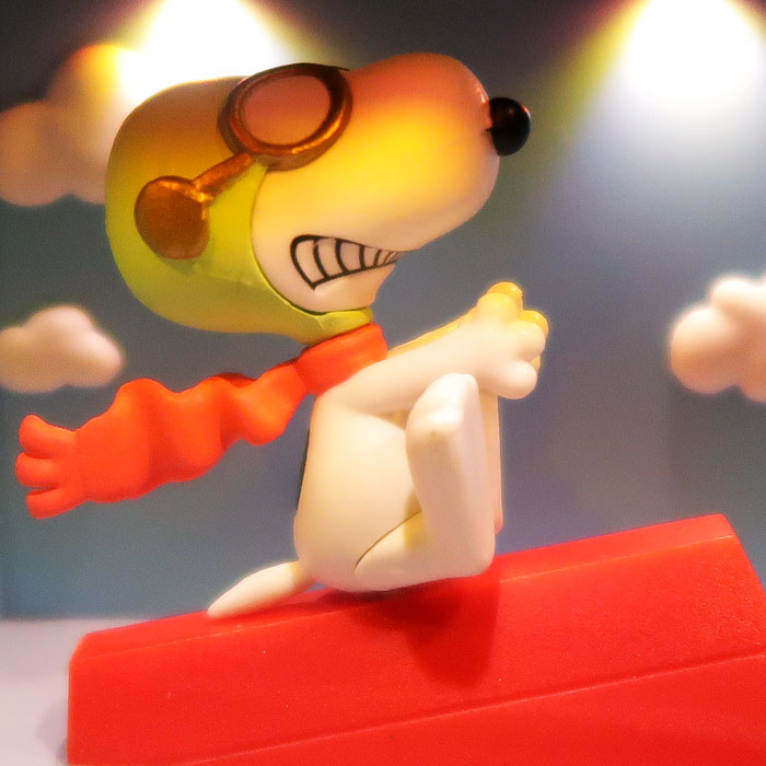 Snoopy & Friends Doghouse - Flying Ace & Joe Cool - CollectPeanuts.com