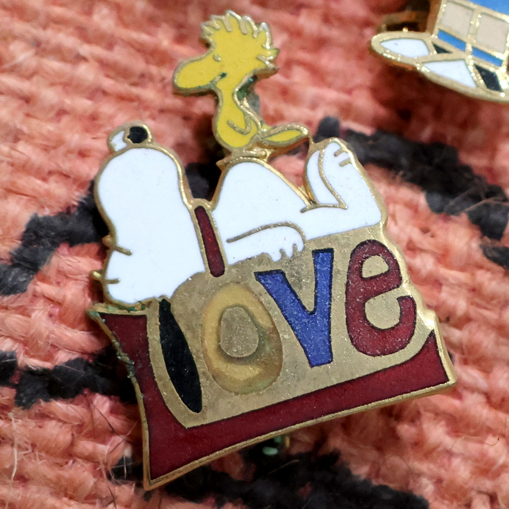 Snoopy Aviva Pin Collection - CollectPeanuts.com